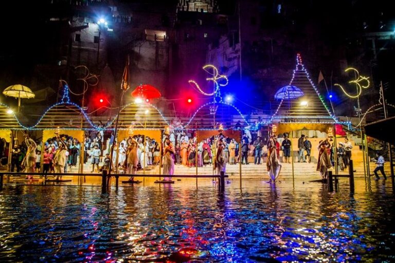 Omkareshwar Temple Darshan: Bookings, Timings & VIP Tickets (2025)